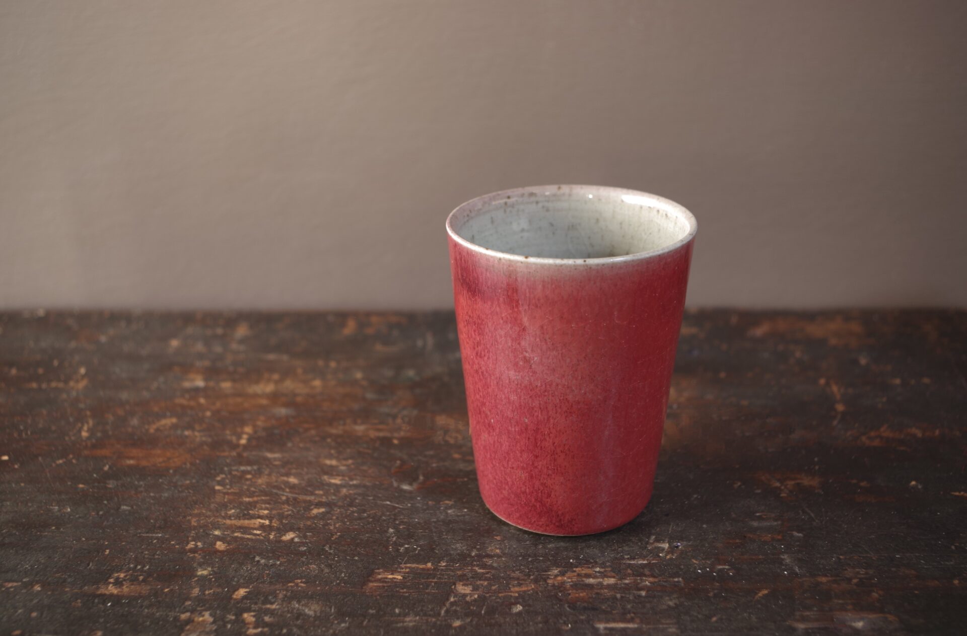 plain coloured finely thrown porcelain tableware by James and Tilla Waters