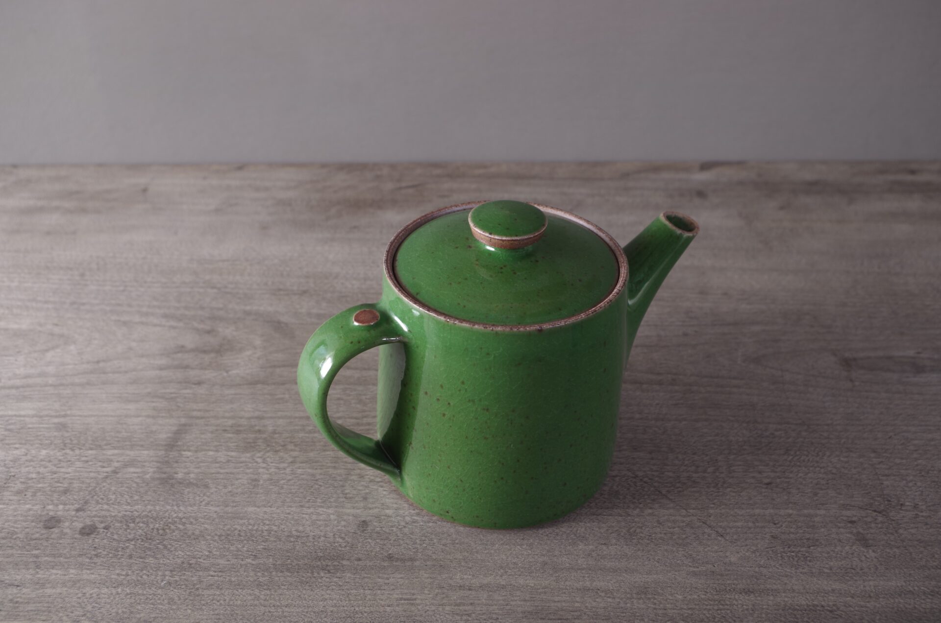 small green teapot (550ml) - james & tilla waters